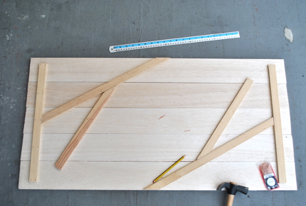 Reyes de Vicente: DIY: un tablero sencillo para las fotos de tu blog