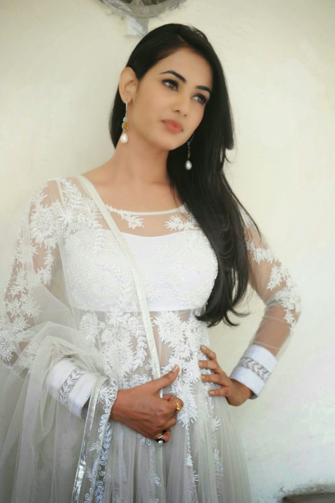 Actress Sonal Chauhan Latest PhotoShoot In White Dress Stills - Cine ...