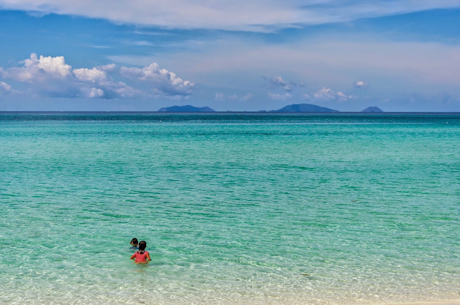 The Wayward Wanderer: Philippines Day 34-37: Araceli