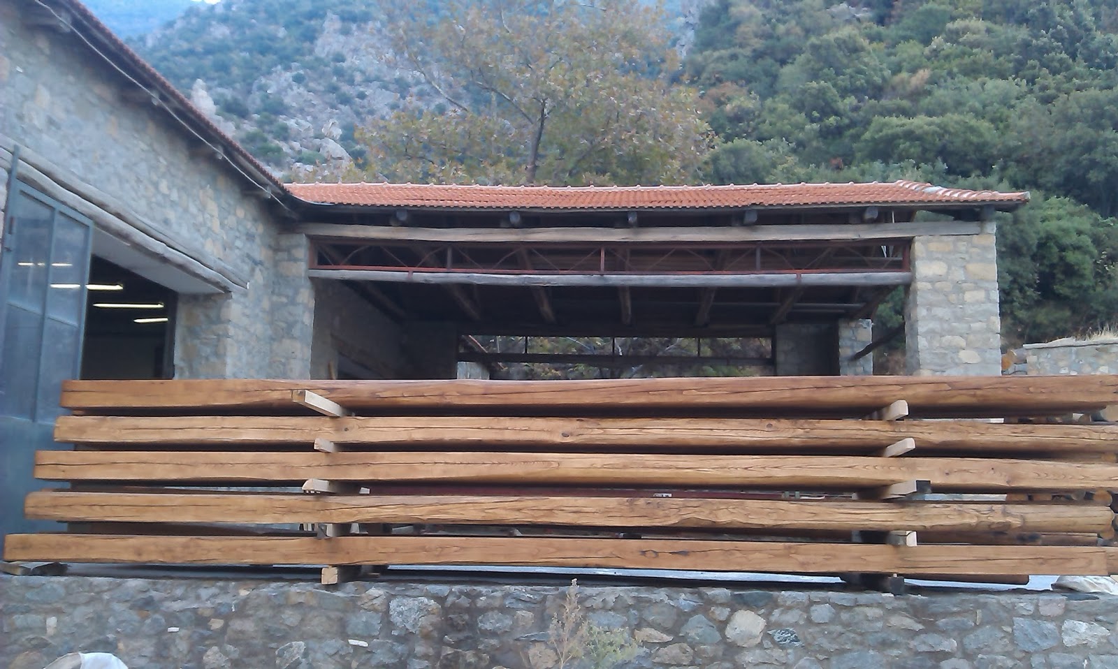 Ξυλεία Καστανιάς, Οικοδομική Ξυλεία - ΙΕΡΑ ΜΟΝΗ ΣΙΜΩΝΟΣ ΠΕΤΡΑΣ - Άγιον Όρος