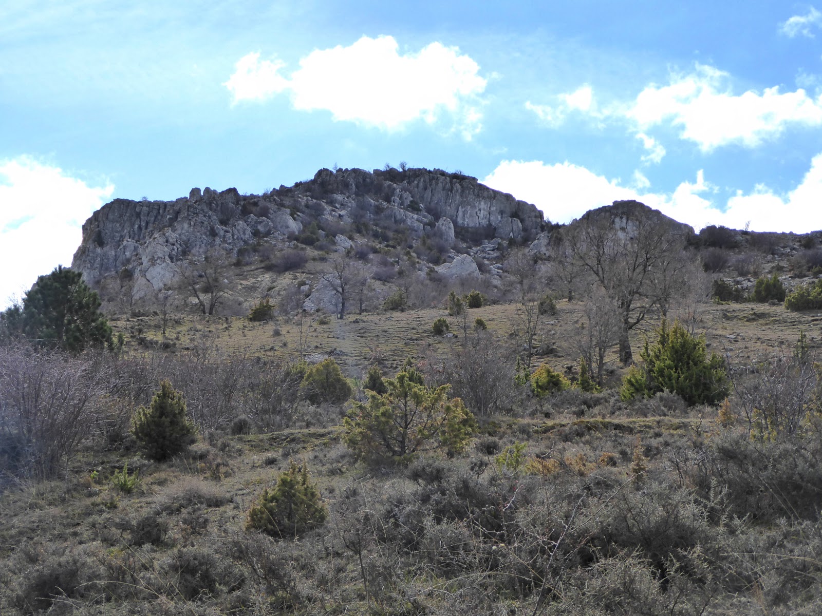 Vieja Mochila: PEÑA MODORRA DE CUCALÓN (circular desde Bea)