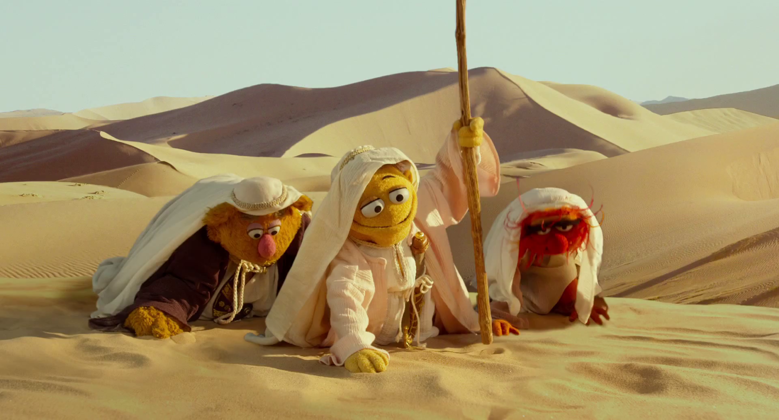 Perhaps my favorite shot in the trailer... Walter, Fozzie, and Animal ...