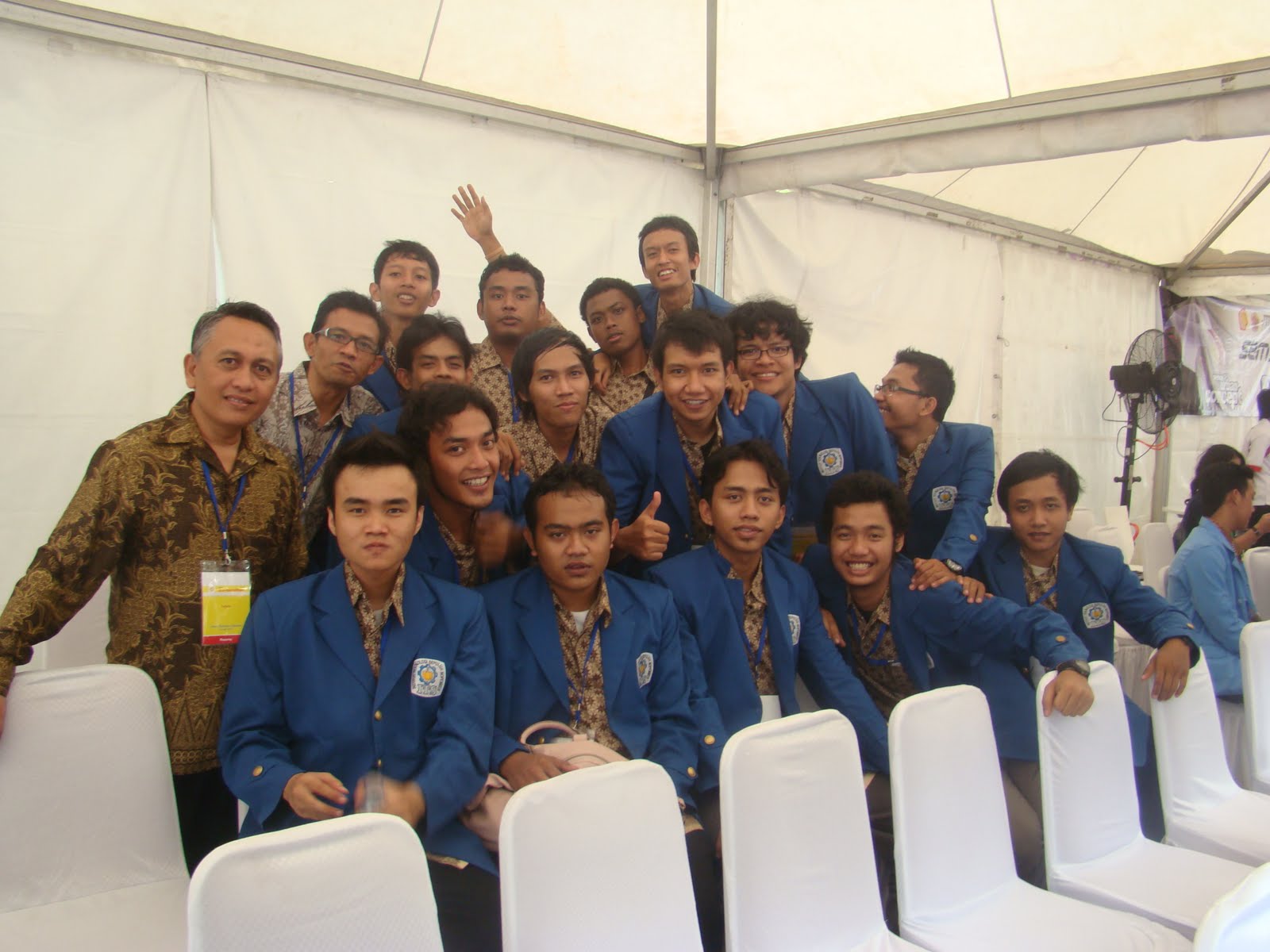 ITS TEAM - SAPU ANGIN SHELL ECO MARATHON 2012: 5/15/11 - 5/22/11