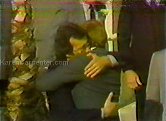 Casket karen carpenter last photo - spanishwolf