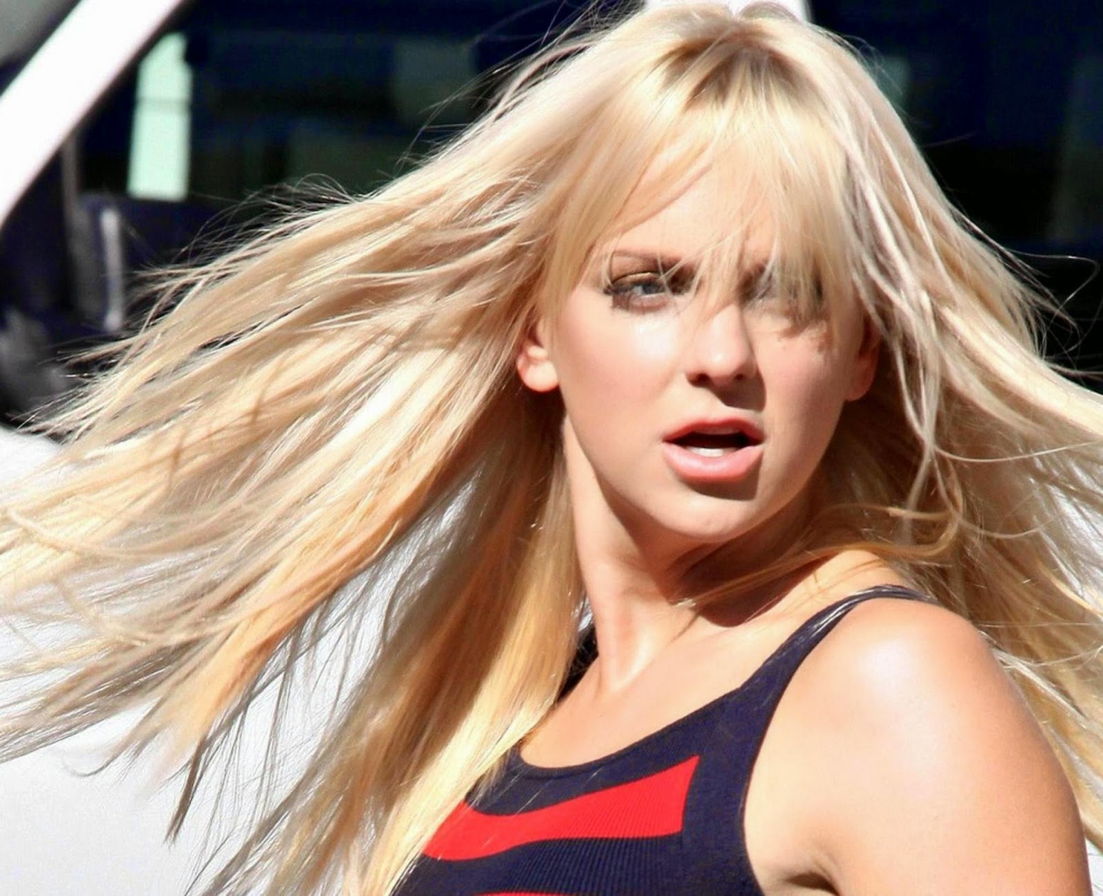 ALL STAR HD WALLPAPERS DOWNLOAD: Anna Faris HD Wallpapers