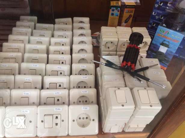 Harga Saklar Dan Stop Kontak Alat Listrik Terbaru Dan Terlengkap ...