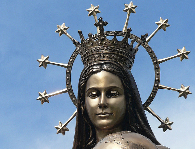 Les catholiques adorent-ils Marie? | La culture populaire à la lumière ...