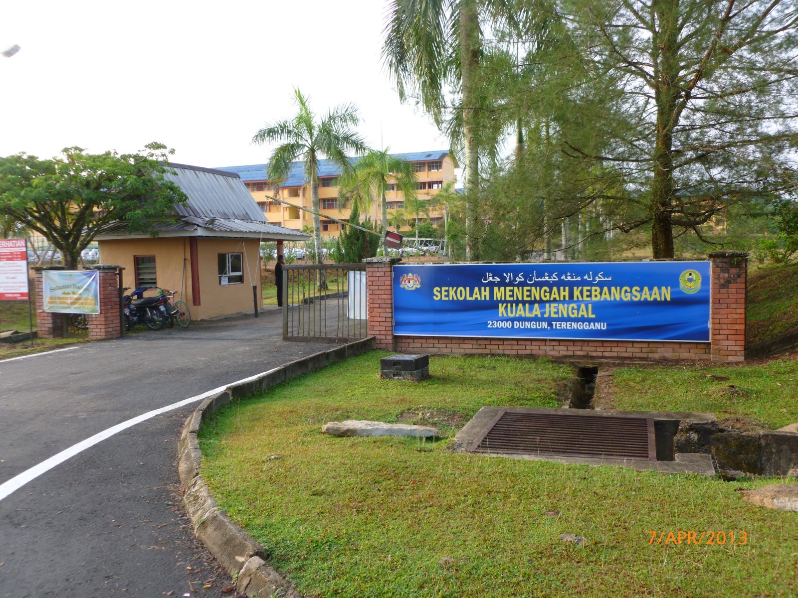 OBO: Projek Tanaman Timun Fertigasi Terbuka Di SMK Kuala Jengal, Dungun ...