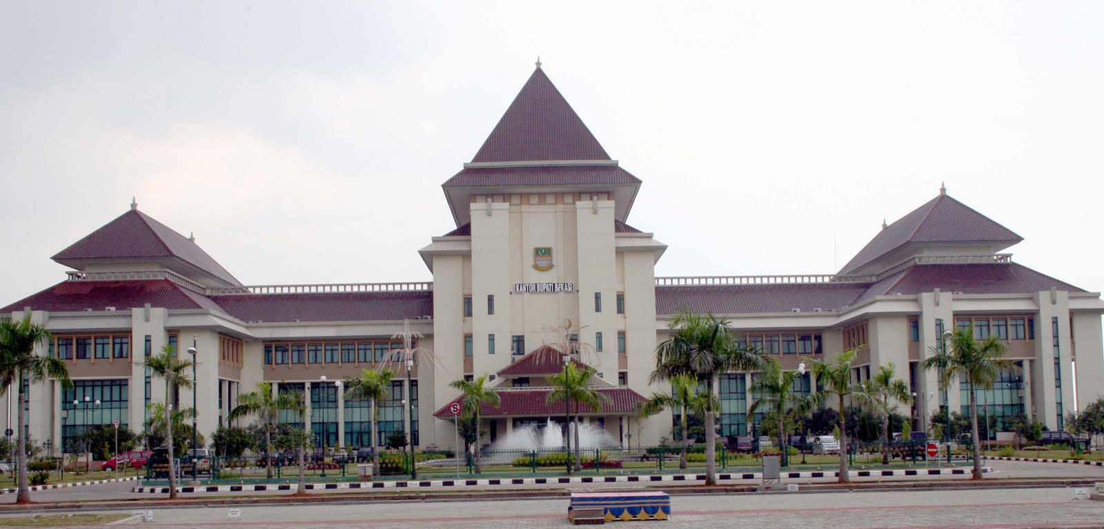 ABANG MPOK KABUPATEN BEKASI: SELAYANG PANDANG