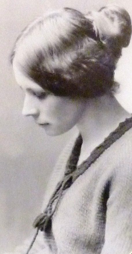 Dr Tony Shaw: Flora Thompson in Alton, Hampshire, UK