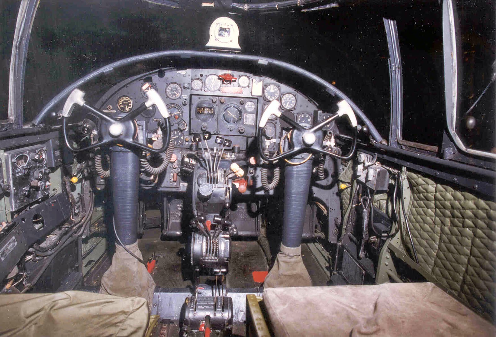 FlySim&Real: FSX: Vickers Wellington e North American B25