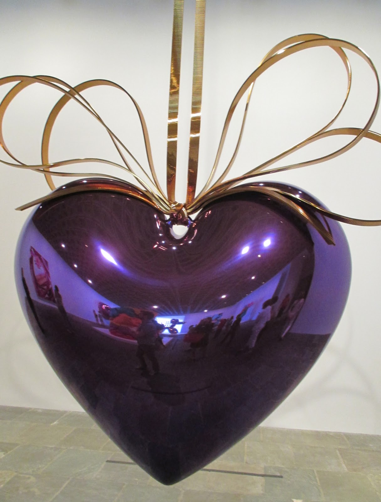Jeff Koons at the Whitney Museum... - The world of the Visual Arts...