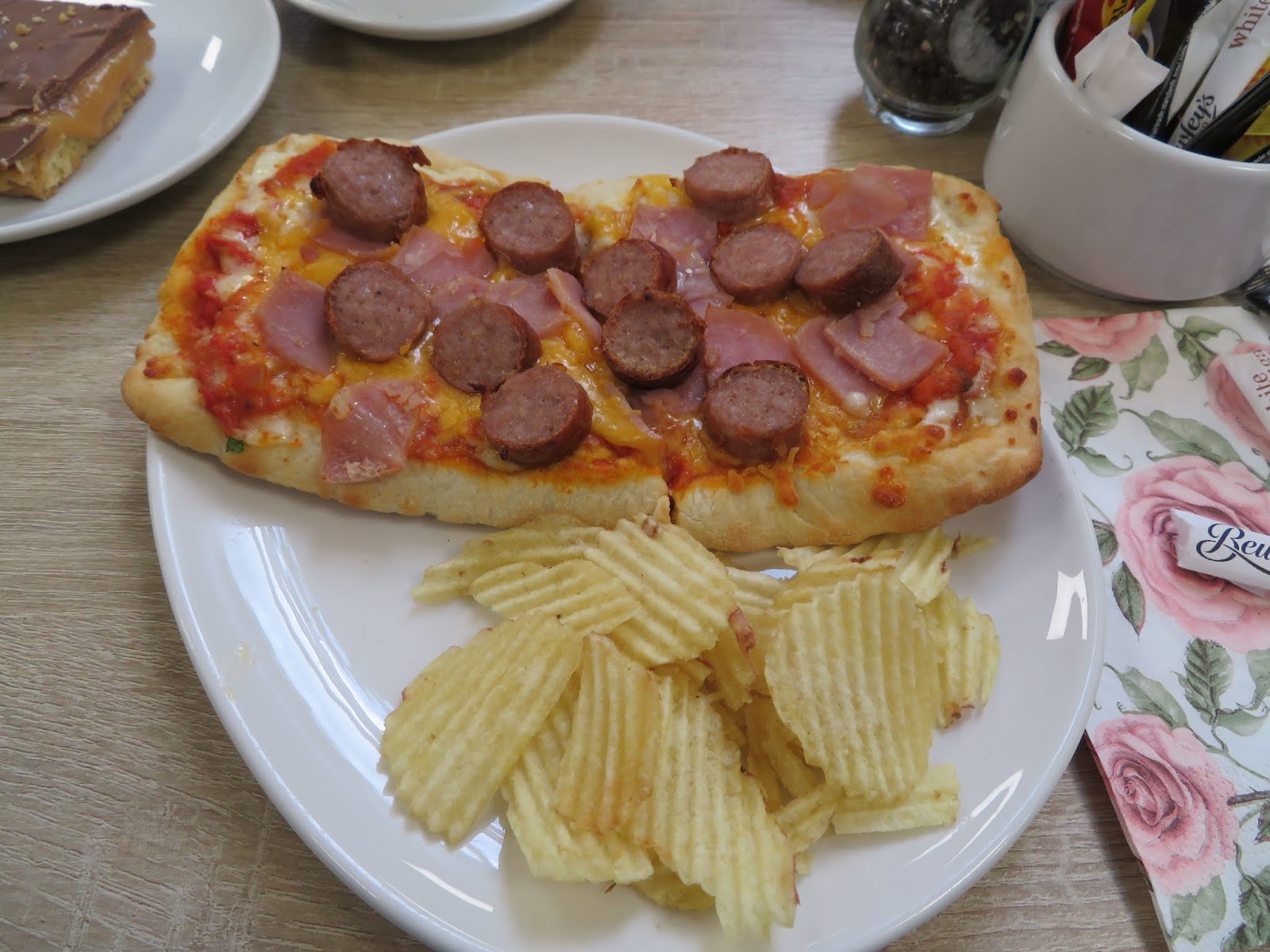 Mystery Lovers' Kitchen: Irish Pizza