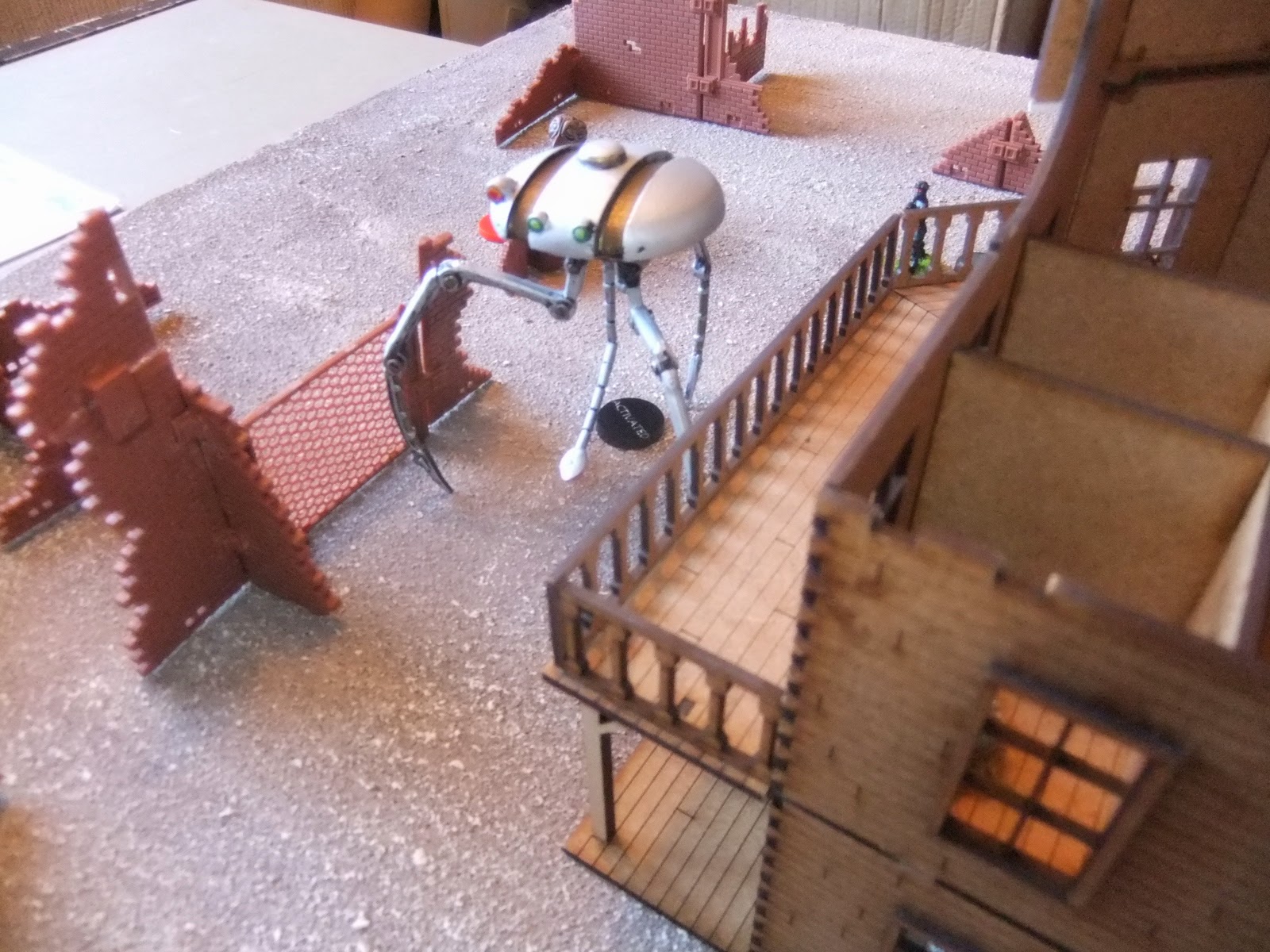 IHMN War of the Worlds "Save the Dollymop's" NSFW