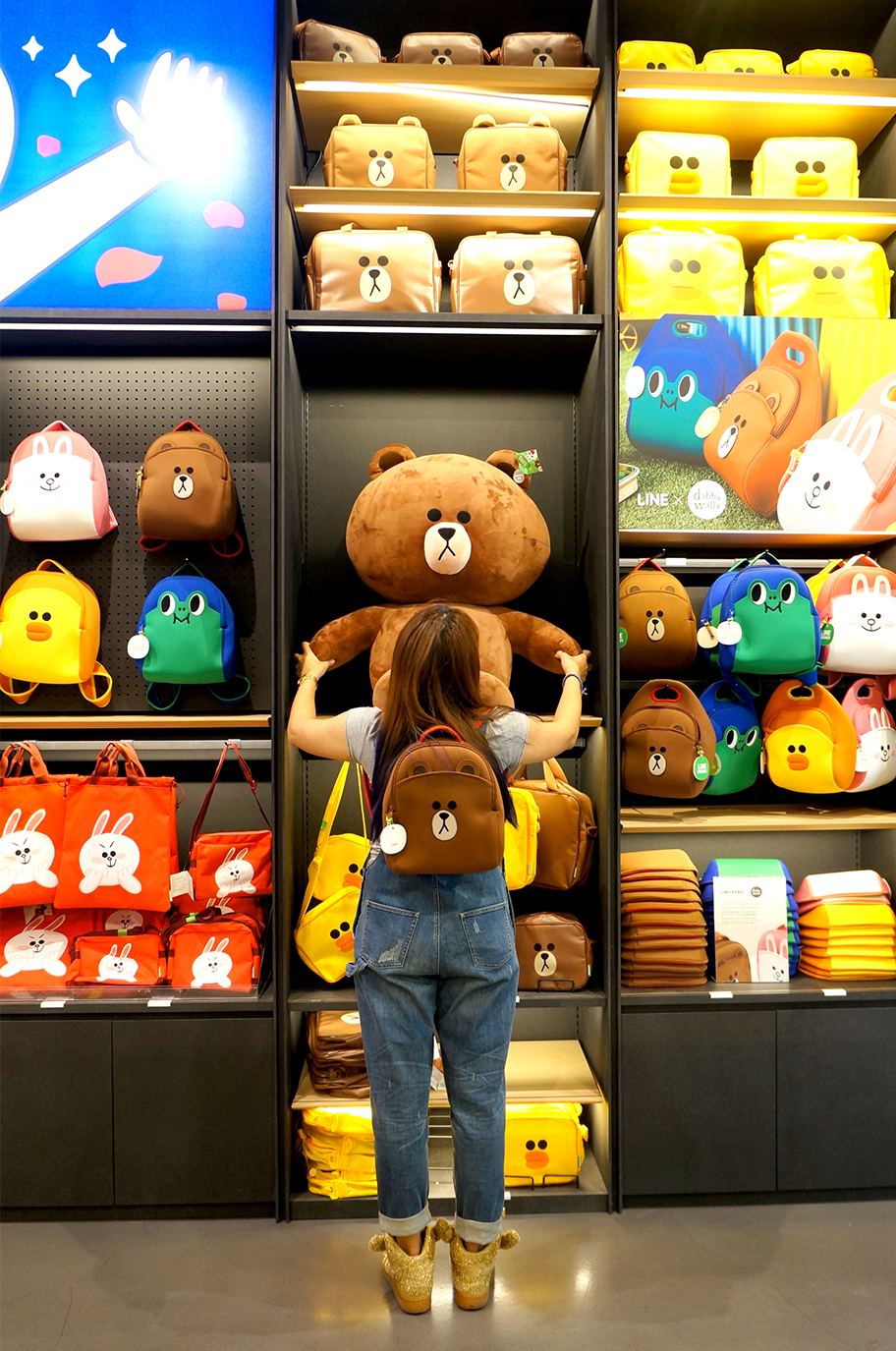 Line Friends Cafe & Store, Seoul. - Theheyheyhey