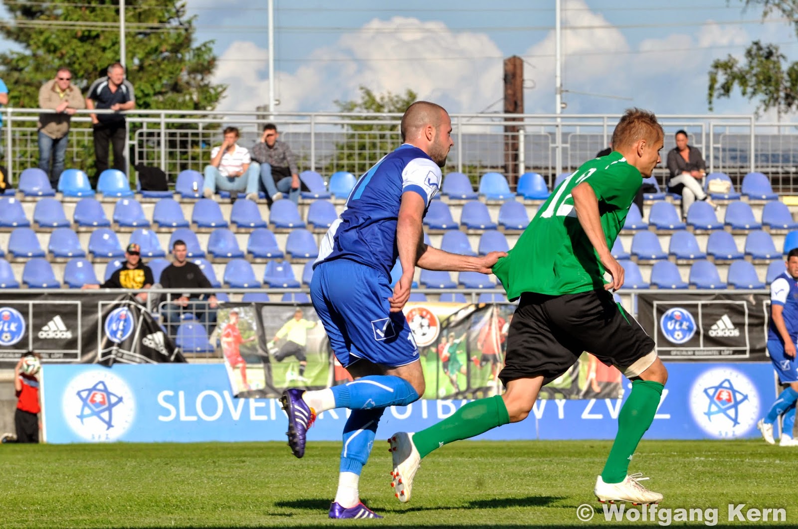 Sports, Groundhopping: SK SFM Senec - FC STK 1914 Samorin, Erste Liga ...