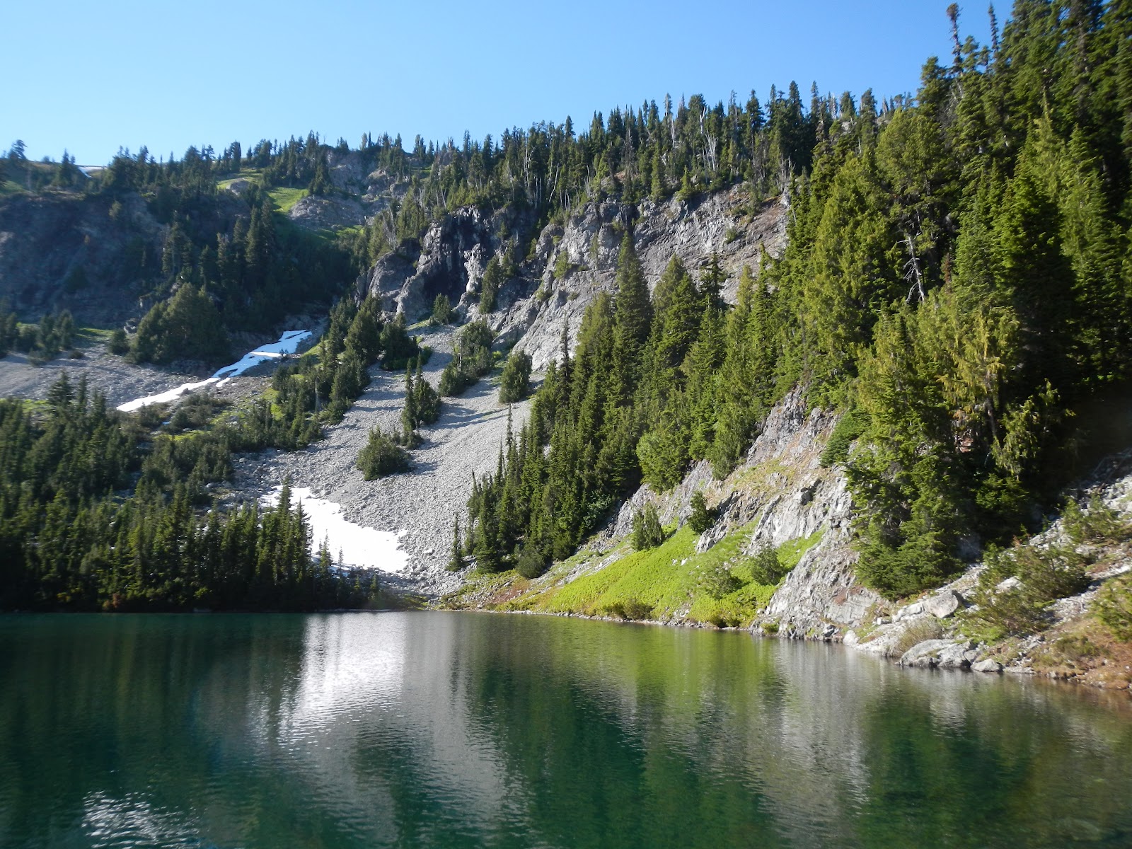 Trashfishing and Funhogging: Deadhead