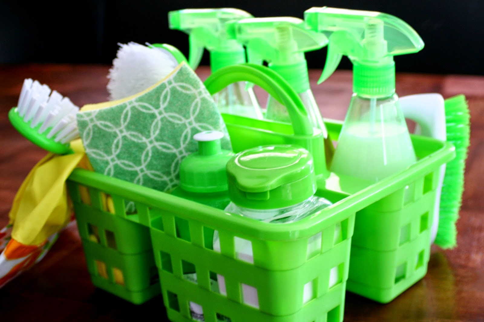 DIY Cleaning Kit with Homemade Cleaners | Jordan's Easy Entertaining