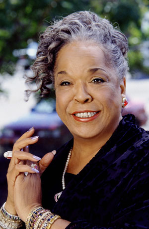 Actress, Singer and Pastor Della Reese Dies at 86 | AIRPLAY 360 DIGITAL ...
