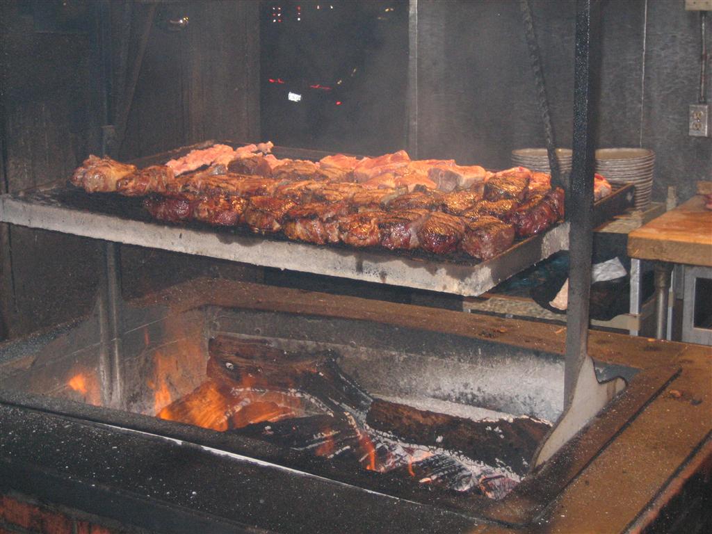 BBQGuam: Santa Maria Style BBQ Pits