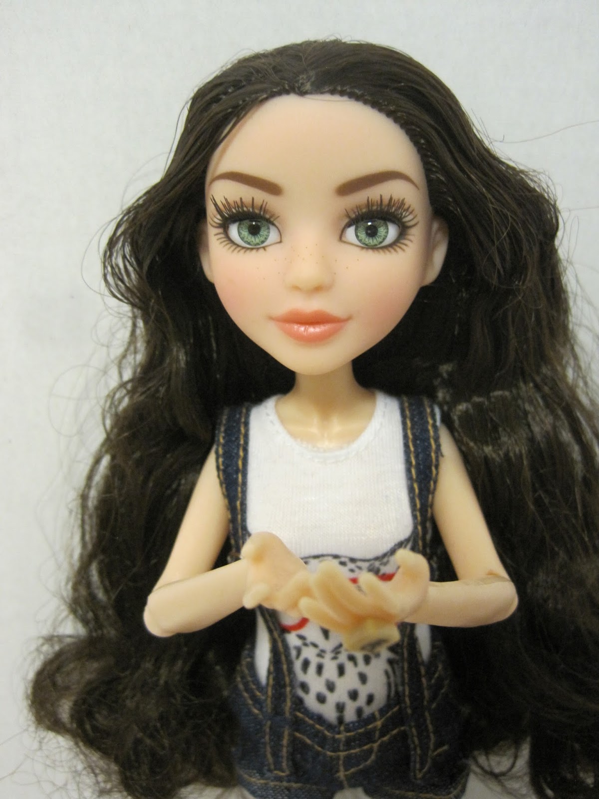 Never Grow Up: A Mom's Guide to Dolls and More: Project MC2 McKeyla ...