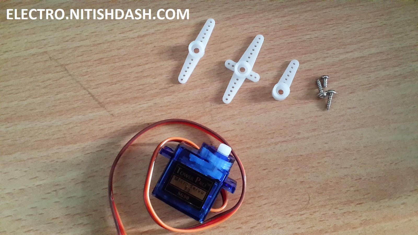 Controlling micro servos using Arduino [ARDUINO] ~ Dash Electro