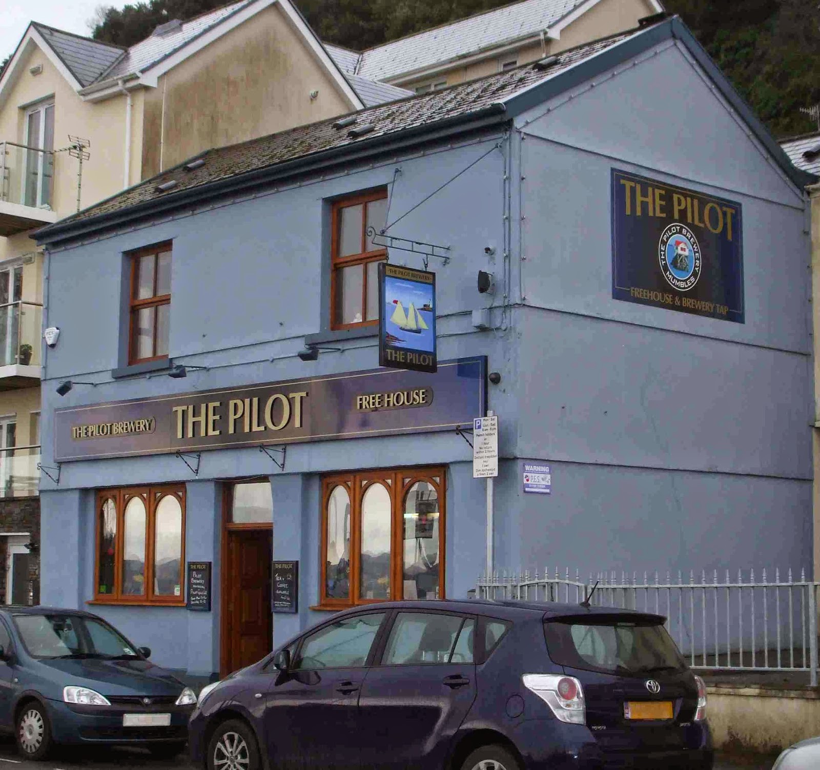 Brew Wales: A visit to the Pilot in Mumbles