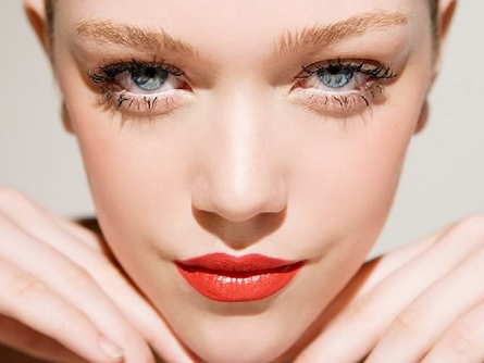 Raw & Lovely: Top 5 Organic Under Eye Solutions
