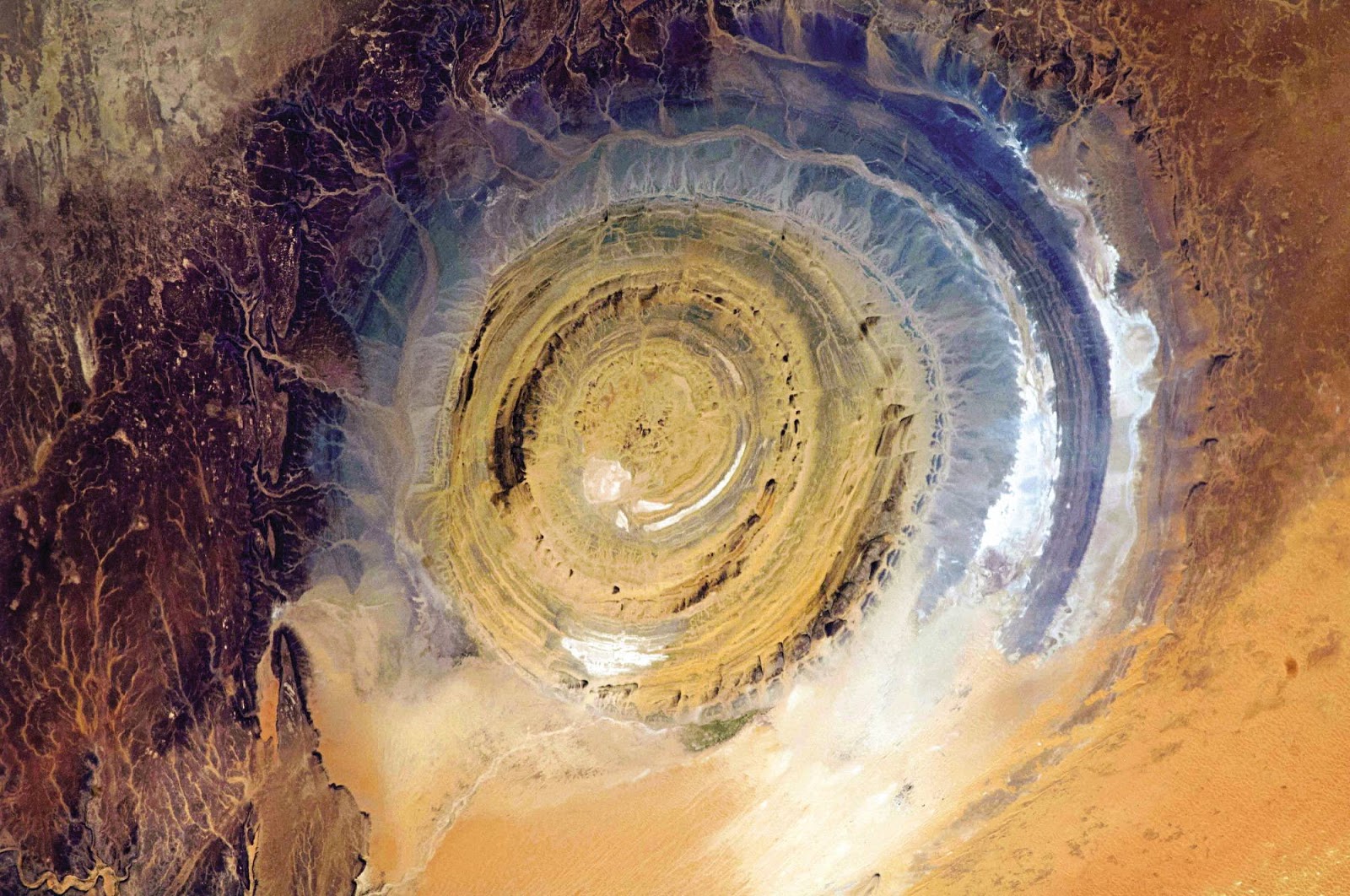 The Amazing World: The Richat Structure (Eye of the Sahara), Sahara ...