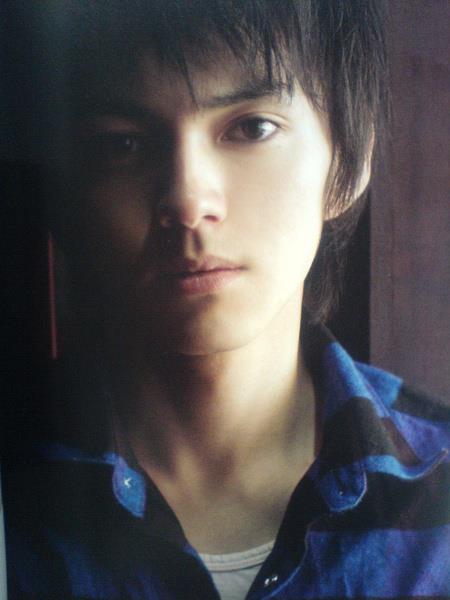 JAPAN HOLIC: HAYASHI KENTO a cute Bishonen