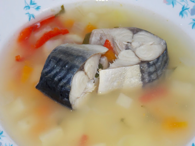 Absolut Delicios: CIORBA DE PESTE