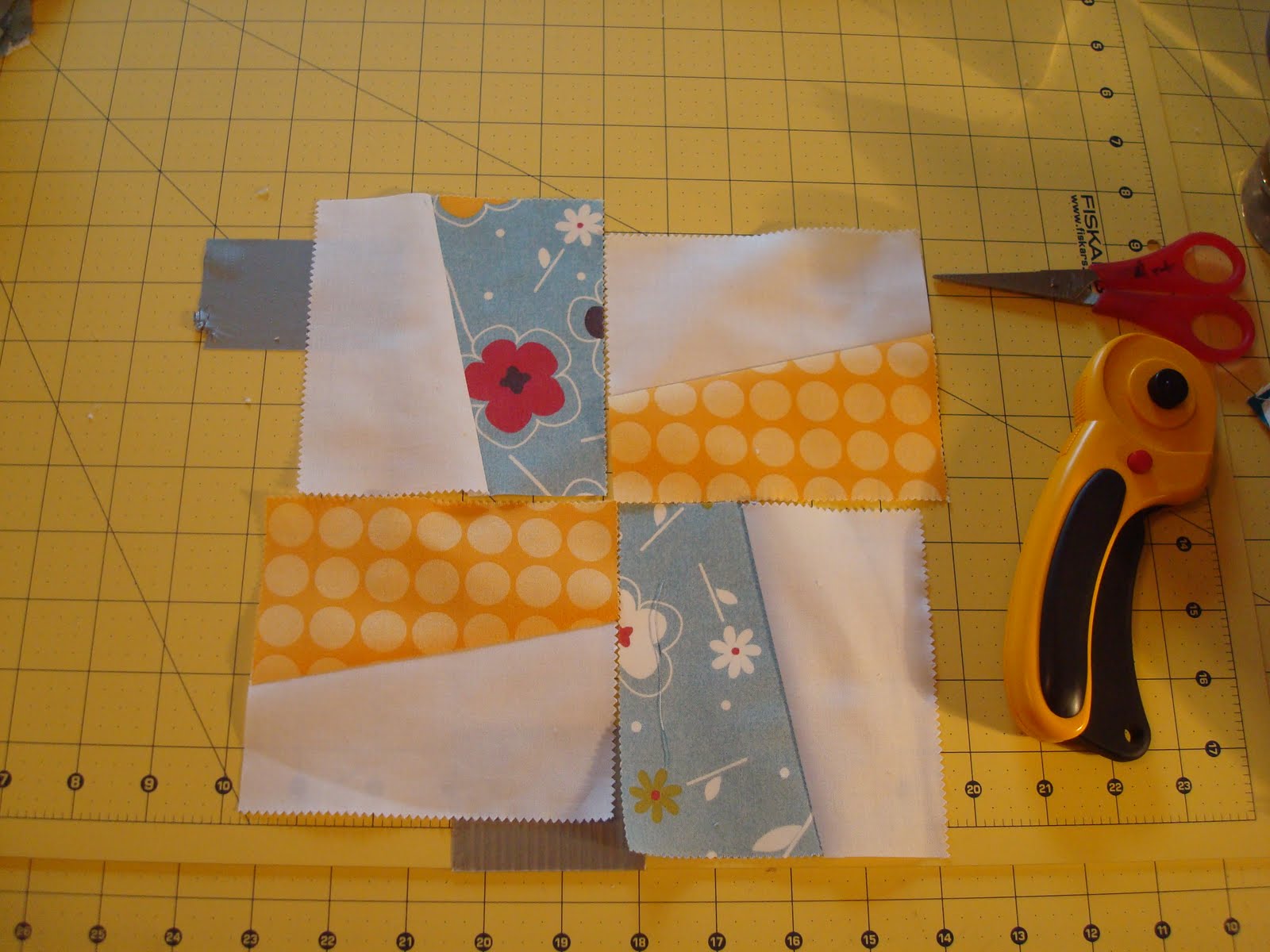 Skippity Do Dah Quilts: A wonky pinwheel tutorial