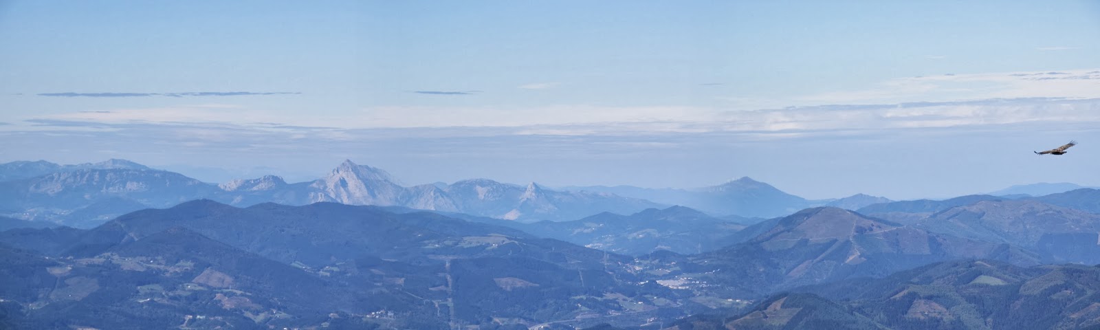 LAUKOAK: (20131016) Circular Larraitz-Auza Gaztelu-Larrunarri-Larraitz.