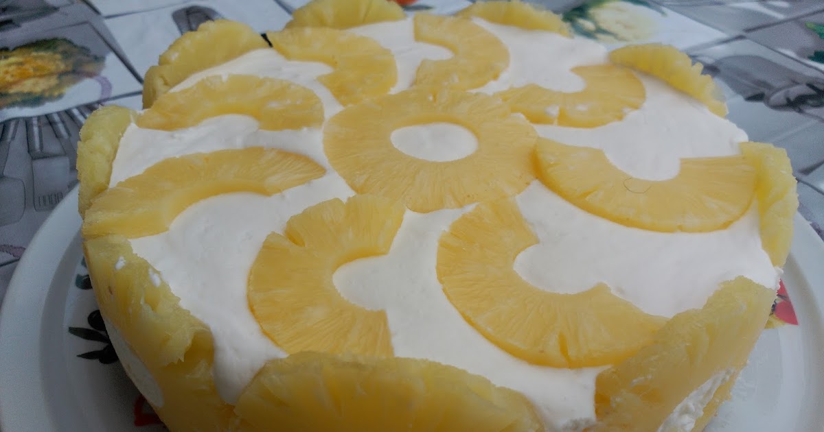 Tarta fría de piña