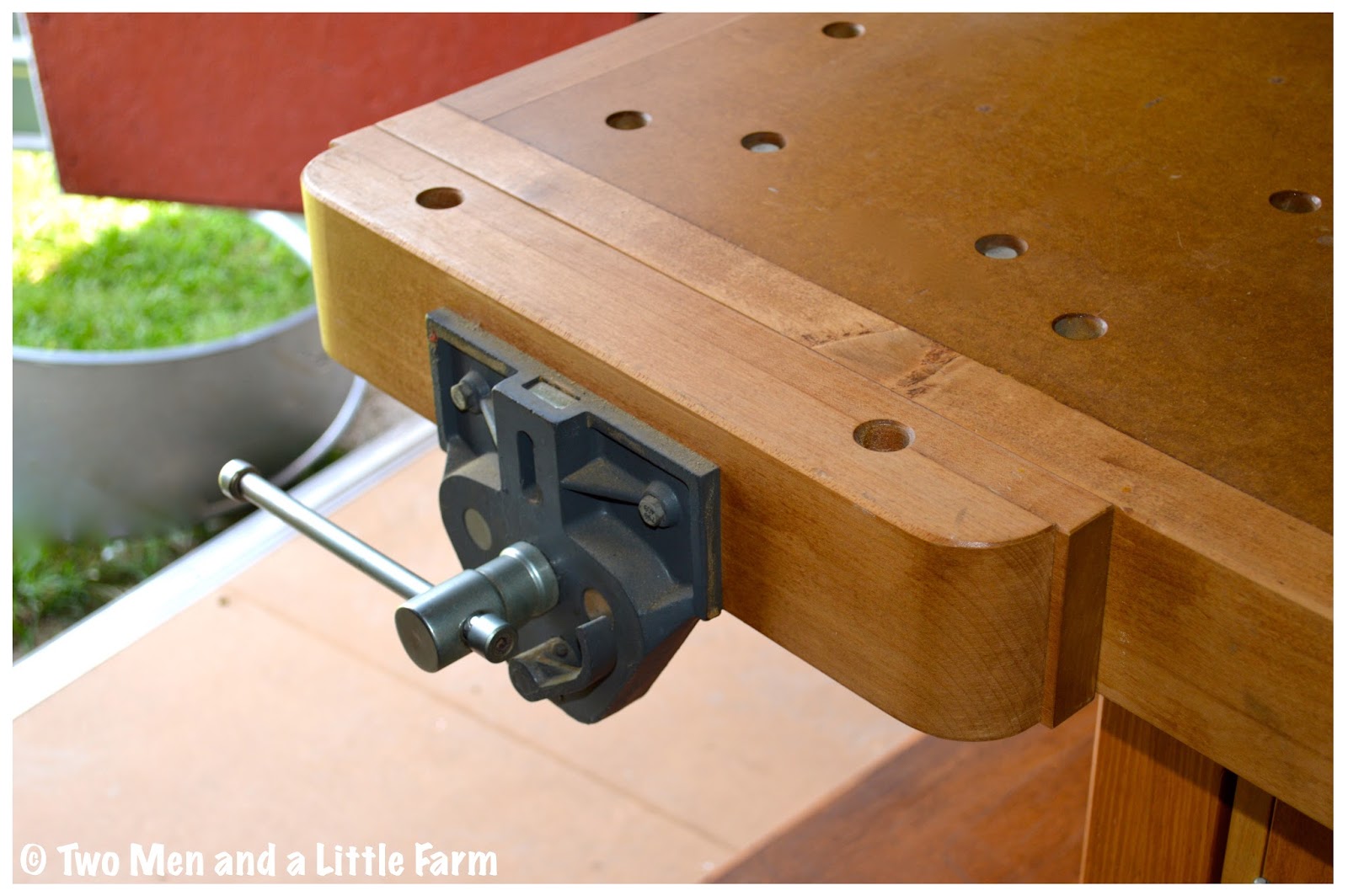 Two Men and a Little Farm: DAD'S HOMEMADE WORKBENCH