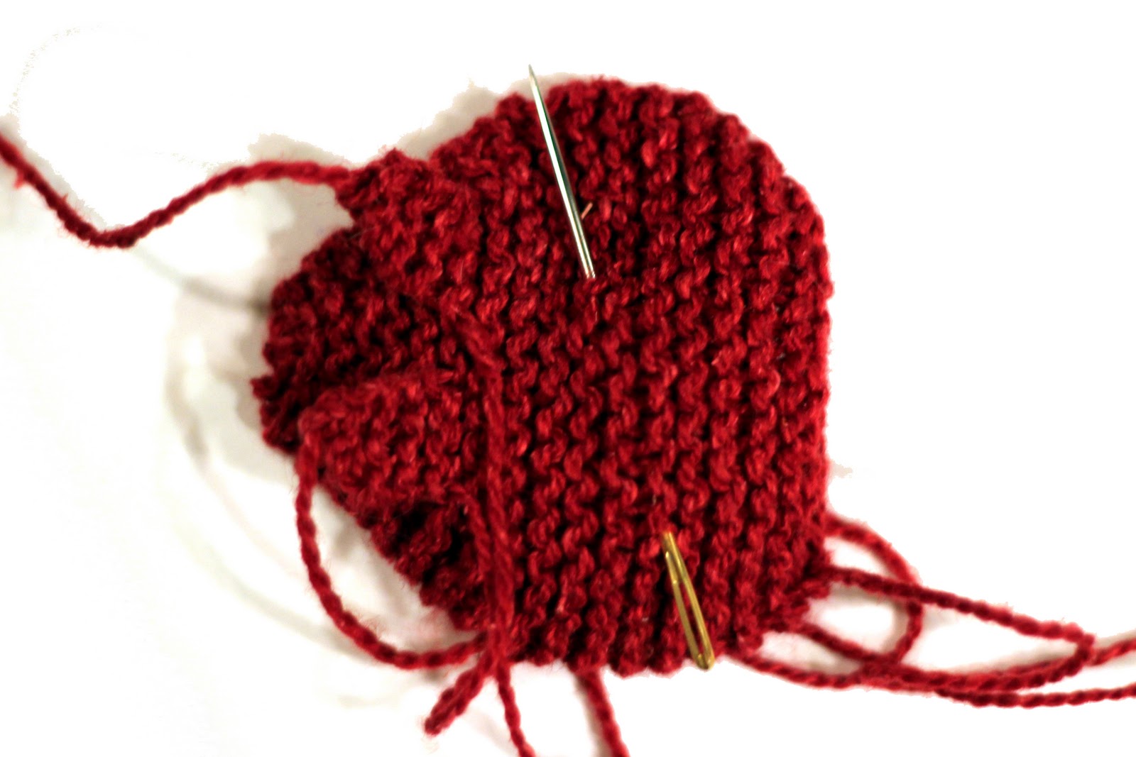 Midnightsky Fibers: Knitting the Cat Toy