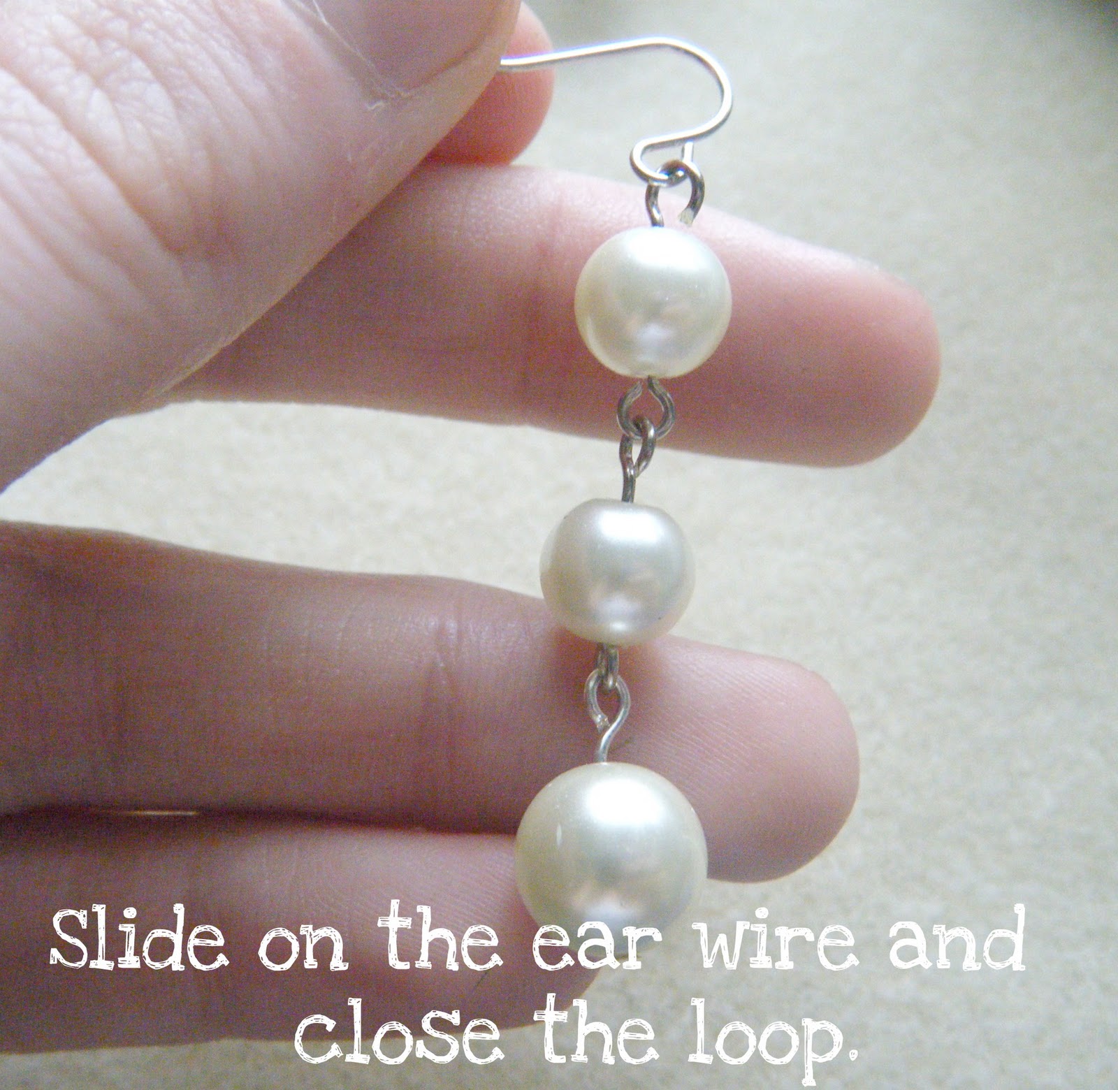 Miss Lovie: 10 Minute Pearl Earrings Tutorial