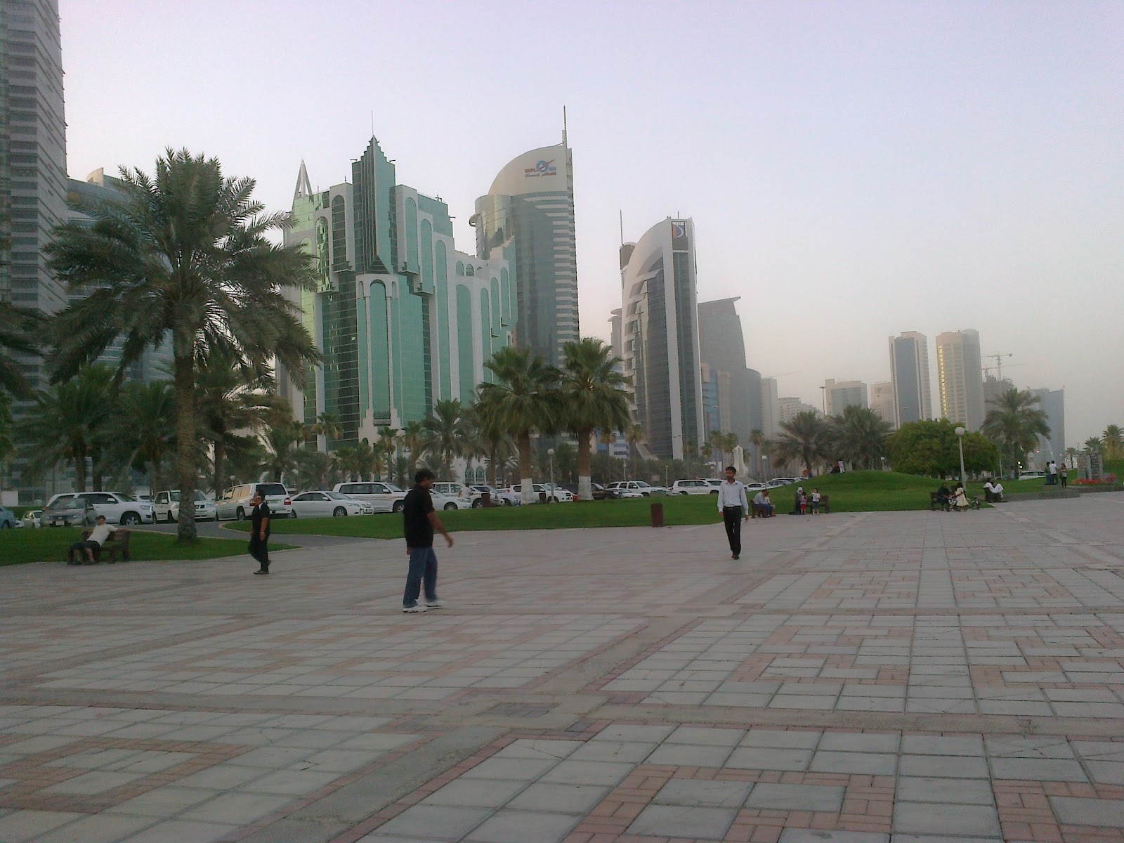 Images PK: Corniche Doha Qatar