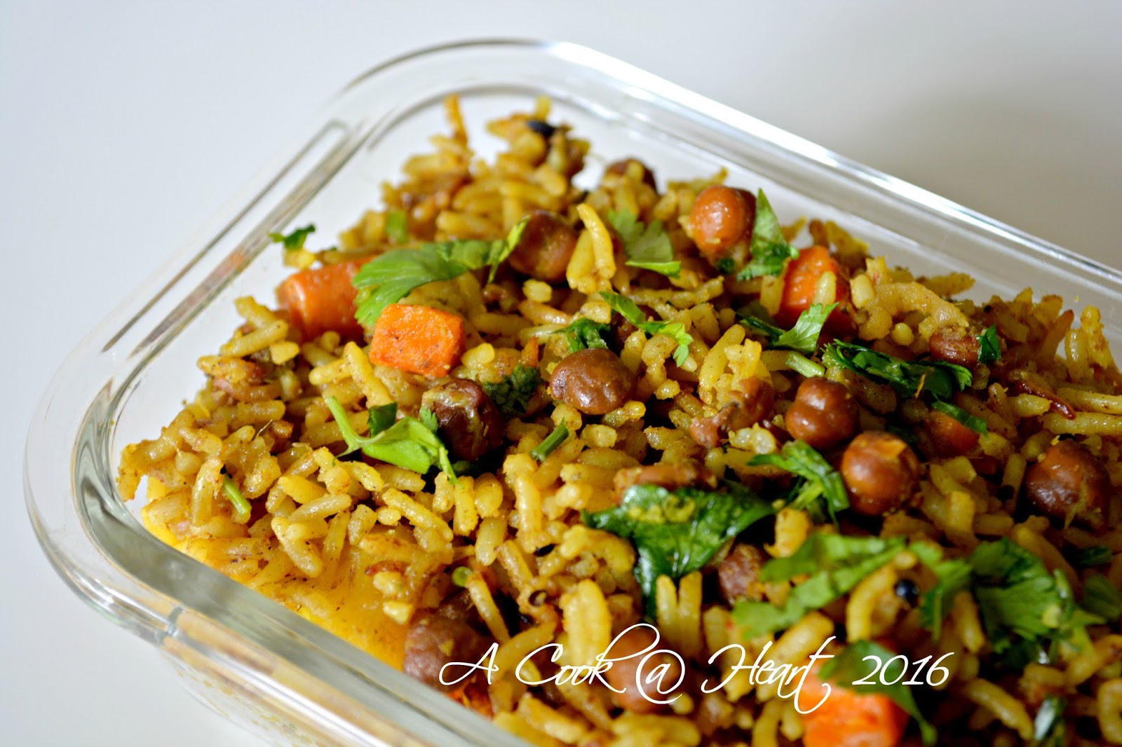 A Cook @ Heart: Chickpeas Pulav /Solanyacha Pulav (Pressure Cooker method)