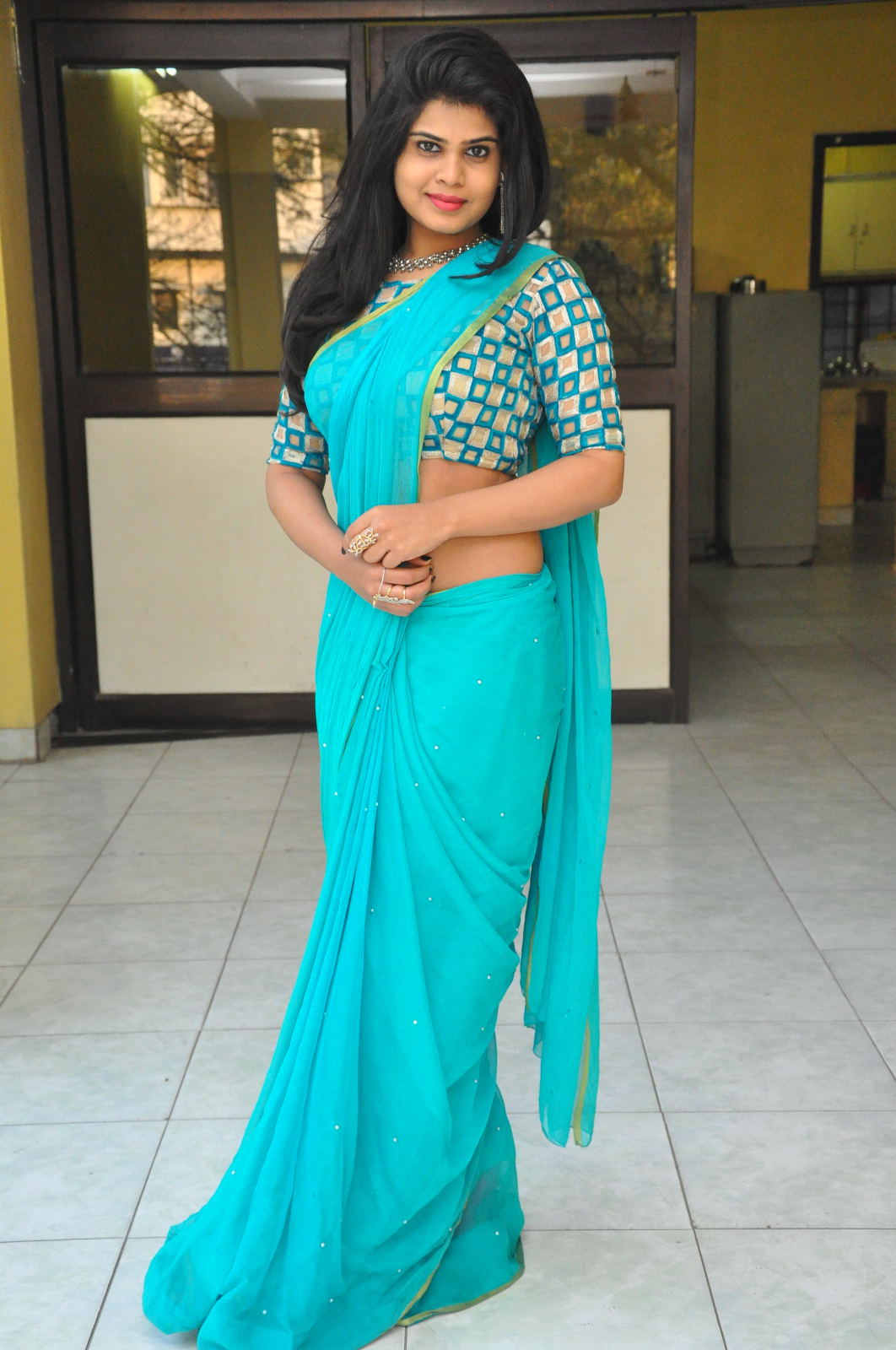 Actress Alekya latest hot photo shoot in saree