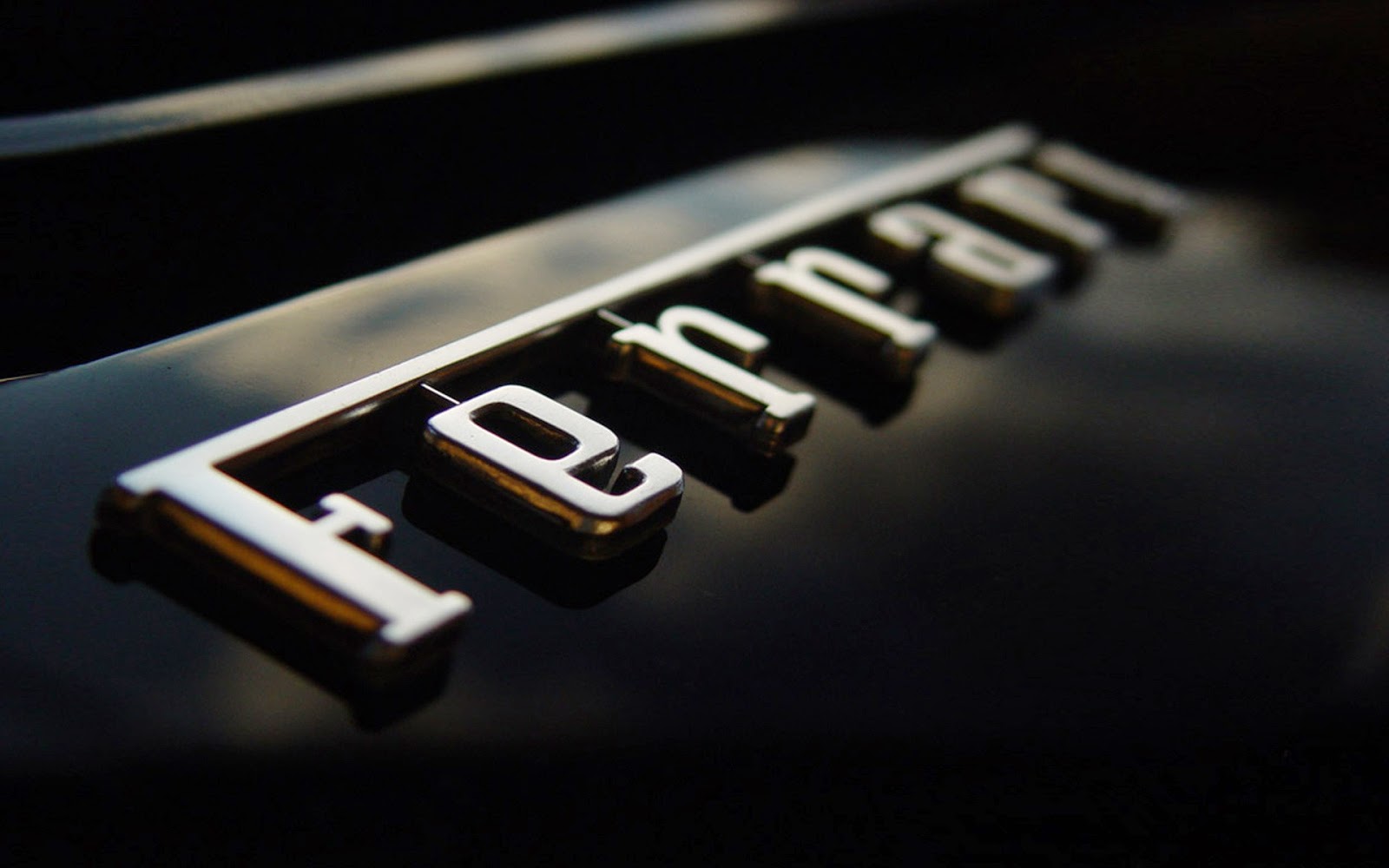 Ferrari Logo de marca - Fondos de Pantalla HD - Wallpapers HD