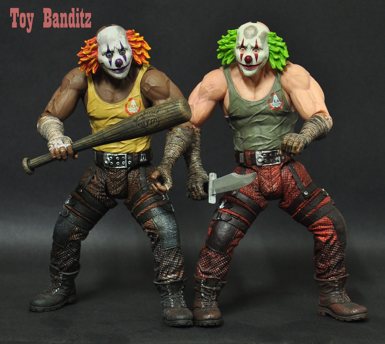 toy banditz: BATMAN ARKHAM CITY SERIES 3: CLOWN THUG WITH KNIFE