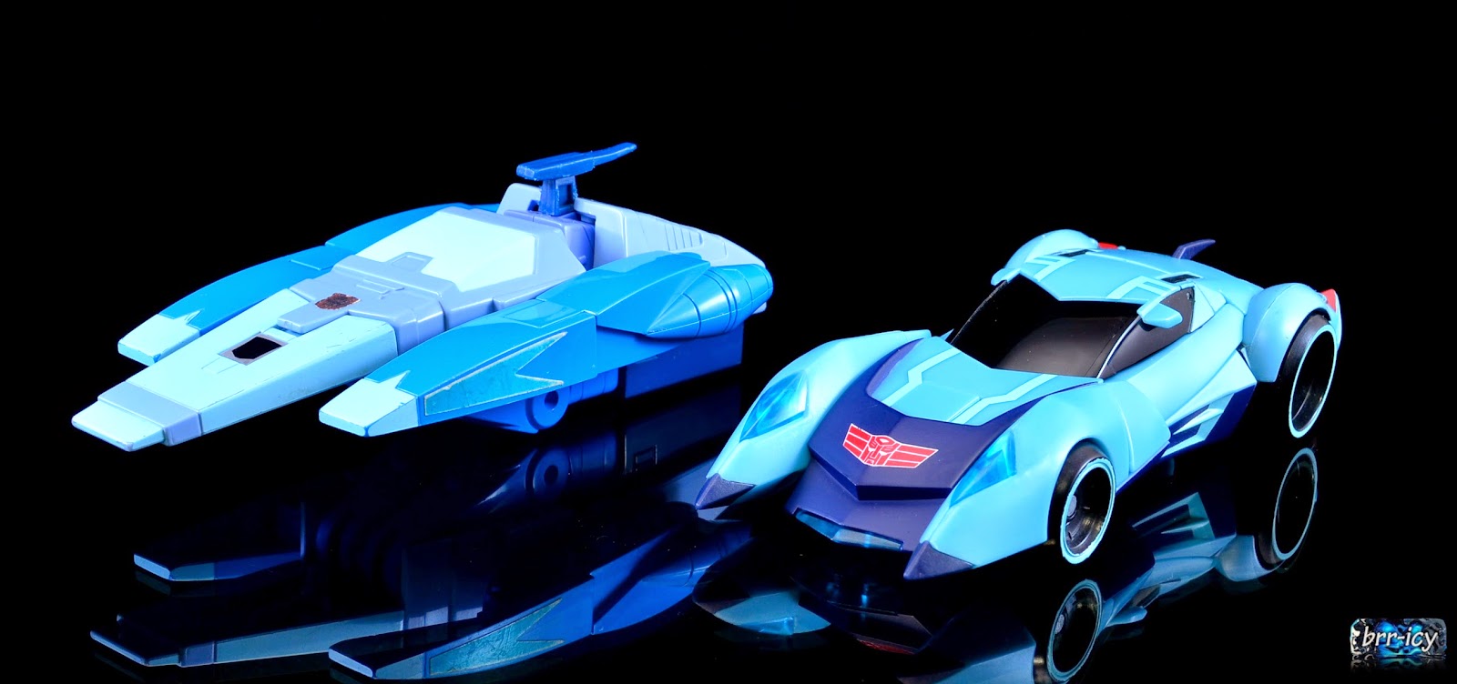 Brr-icy's Transformers Reviews: "Upgrades" Part 1