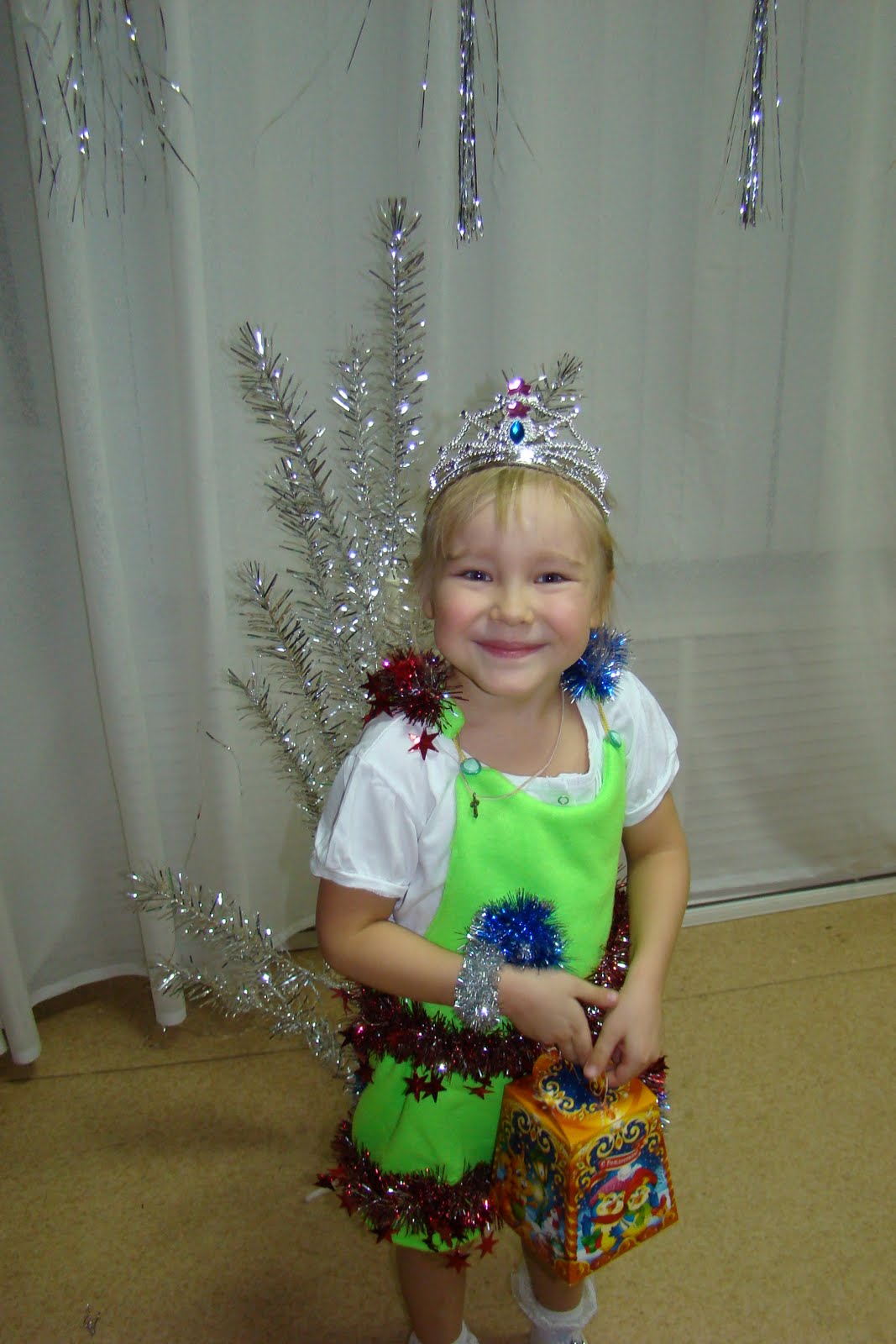 бухтелка: костюм елочка