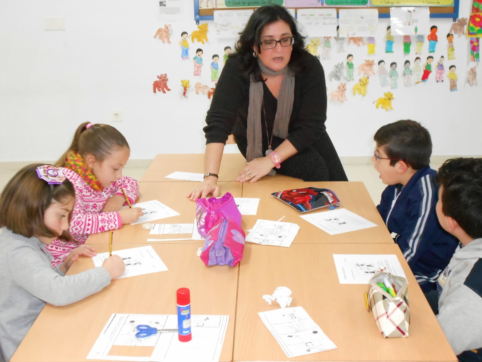 COLEGIO ALPESA : COMENZAMOS LOS GRUPOS INTERACTIVOS