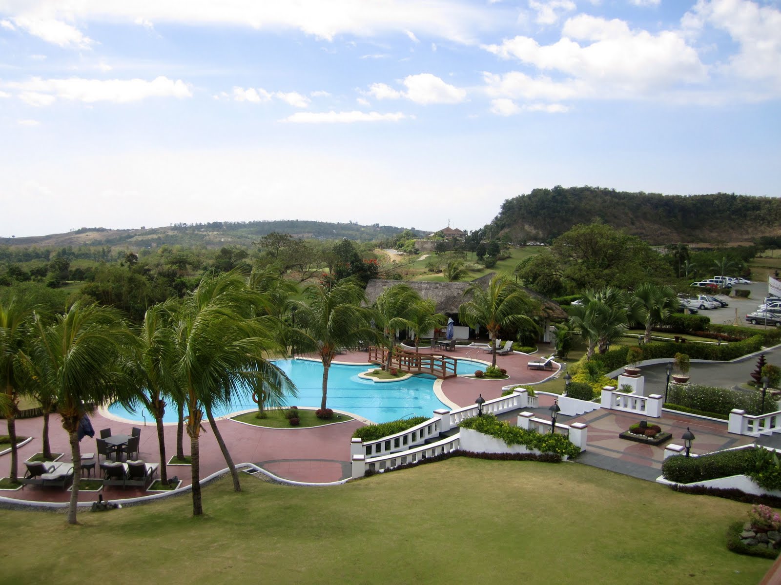 Thunderbird Resort Logo
