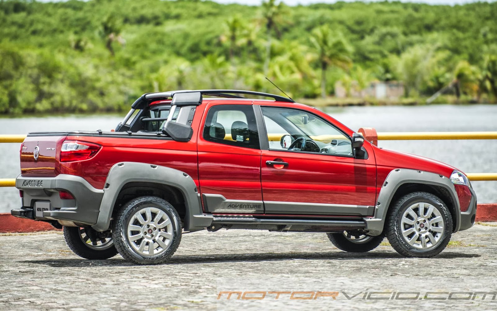 Fiat Strada 2014: vídeo, fotos, preços e detalhes