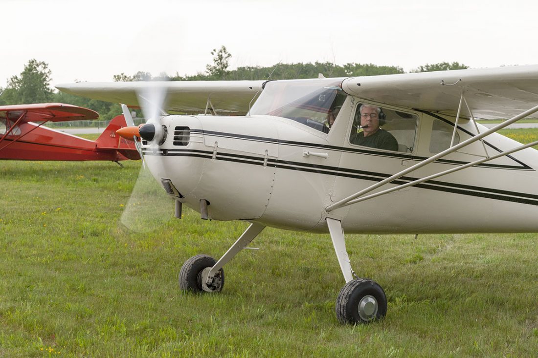 Kathryn's Report: Cessna 120, N3580V and Piper PA-28-140 Cherokee ...