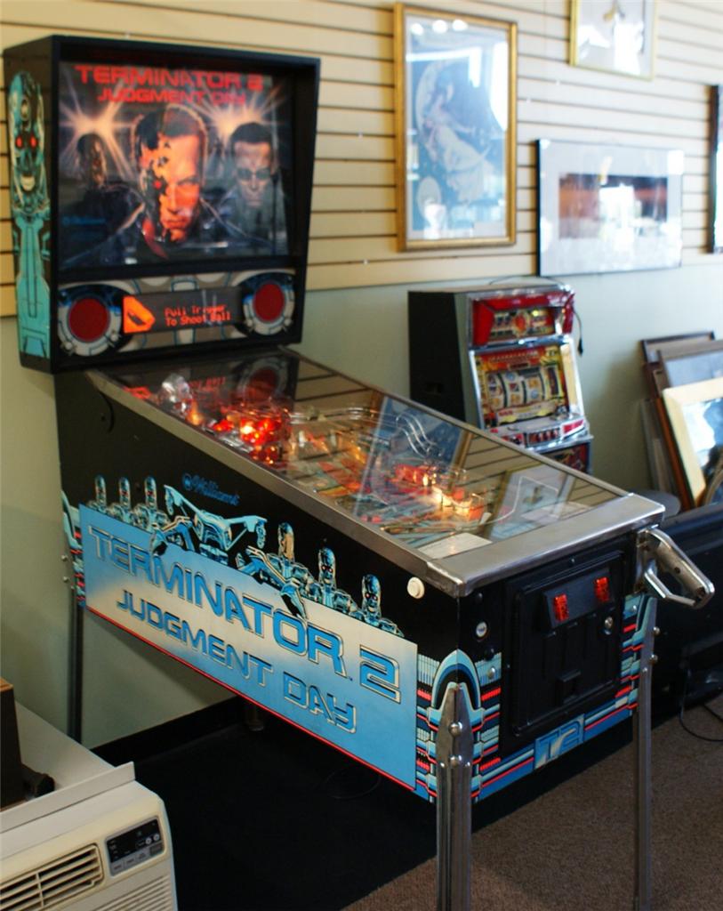 1991 WILLIAMS "TERMINATOR 2 - JUDGEMENT DAY" PINBALL MACHINE ~ Gold ...