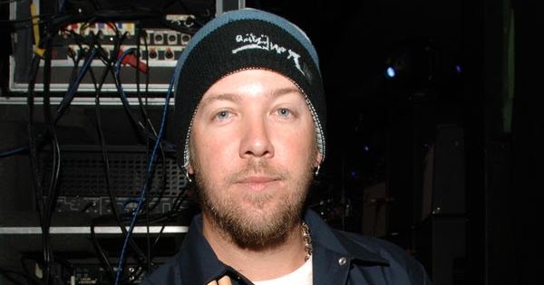 Rockfile Radio Rock Files: Happy Birthday SCOTT PHILLIPS (video)